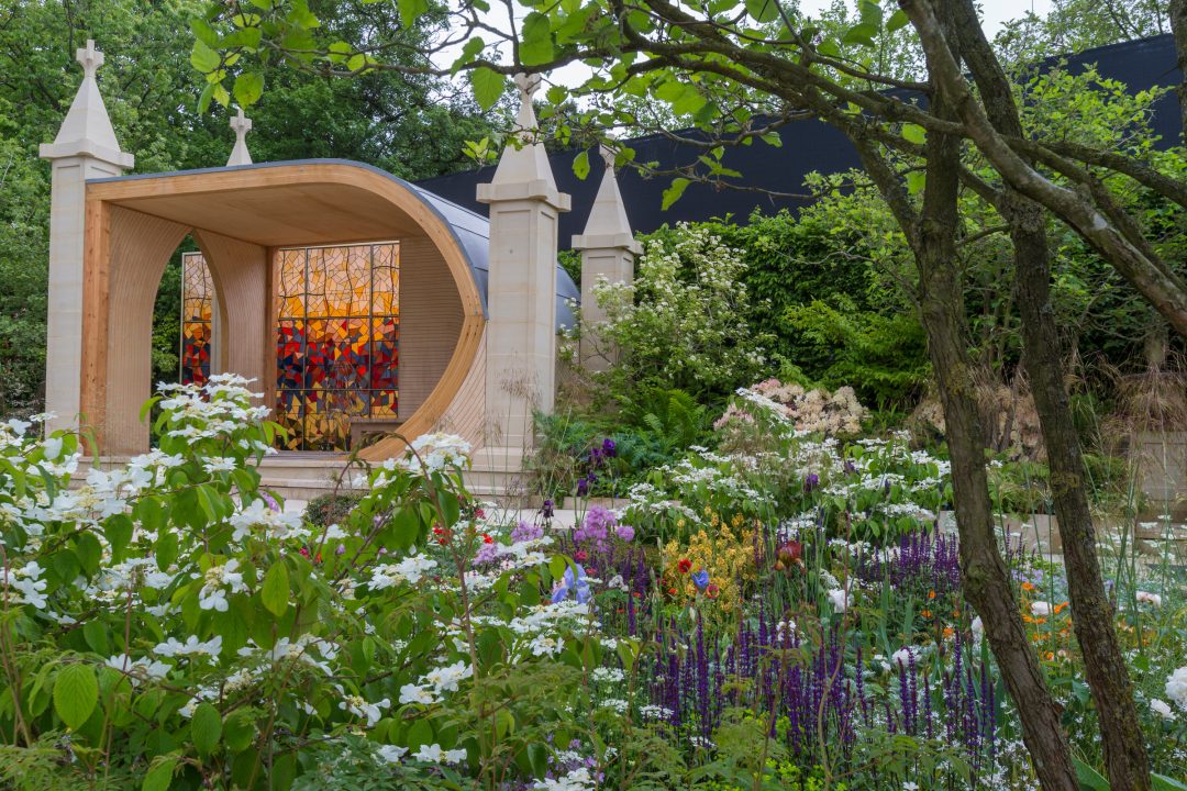 RHS Flower Shows: Browse our gallery and visit with Sisley Garden Tours